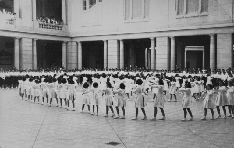 Noticia | La Escuela Normal cumplió 150 años. Historia y festejos ...